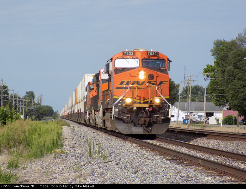 BNSF 7632